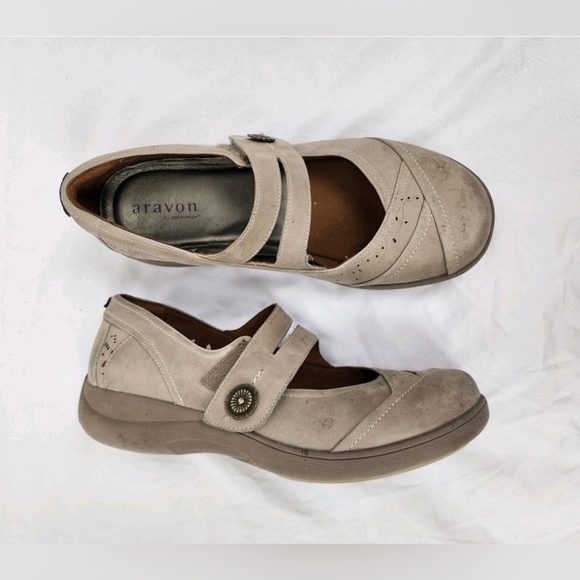 Aravon | Shoes | Aravon New Balance Revshow Beige Mary Jane Shoes Sz D ...